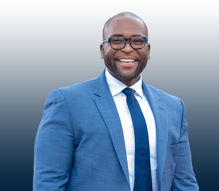 337. Senator Shevrin Jones on operating outside of the box / Sifu Mimi Chan